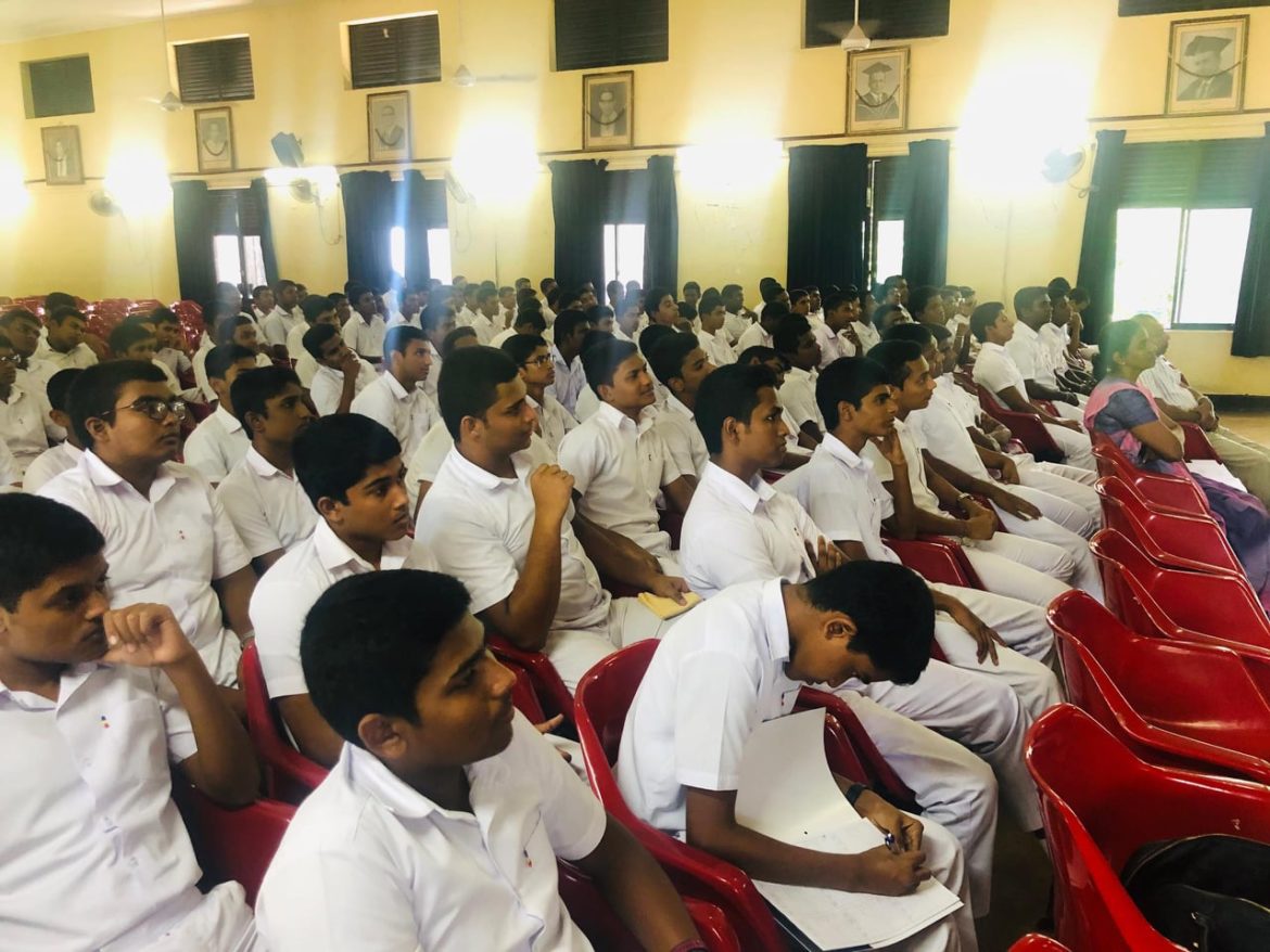 SLIIT conducted a motivational programme at Thurstan College, Colombo ...