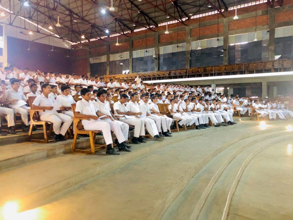 SLIIT conducted a wonderful session for grade 10 students of D.S ...