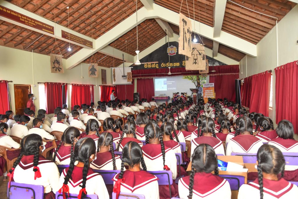 Sip Saviya – SLIIT School Reach at the Mahinda Rajapaksha College | SLIIT