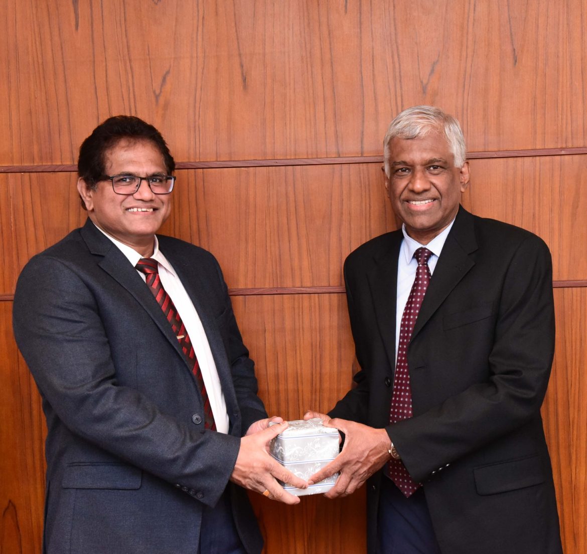 Prof. Upul Attanayake from the University of Western Michigan ...