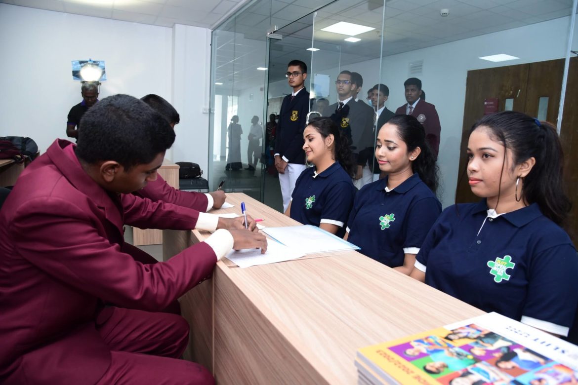 A Workshop and a Motivational session – Brain Busters with SLIIT – Season 3 TV rounds | SLIIT